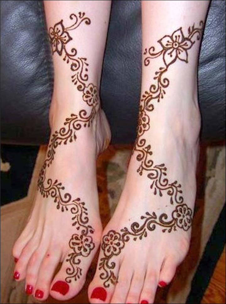 Single Line Mehndi Designs