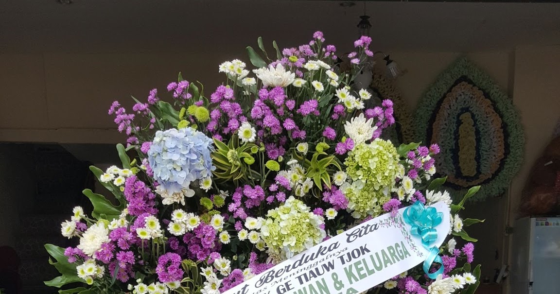 Bunga Standing Krans Duka Cita Teguh Patriawan n Keluarga Jakarta ...