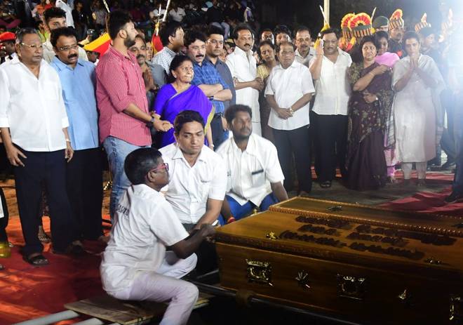 karunanidhi family tree |tamilnadu 5 time chief minister 3 wifes 4 sons ...