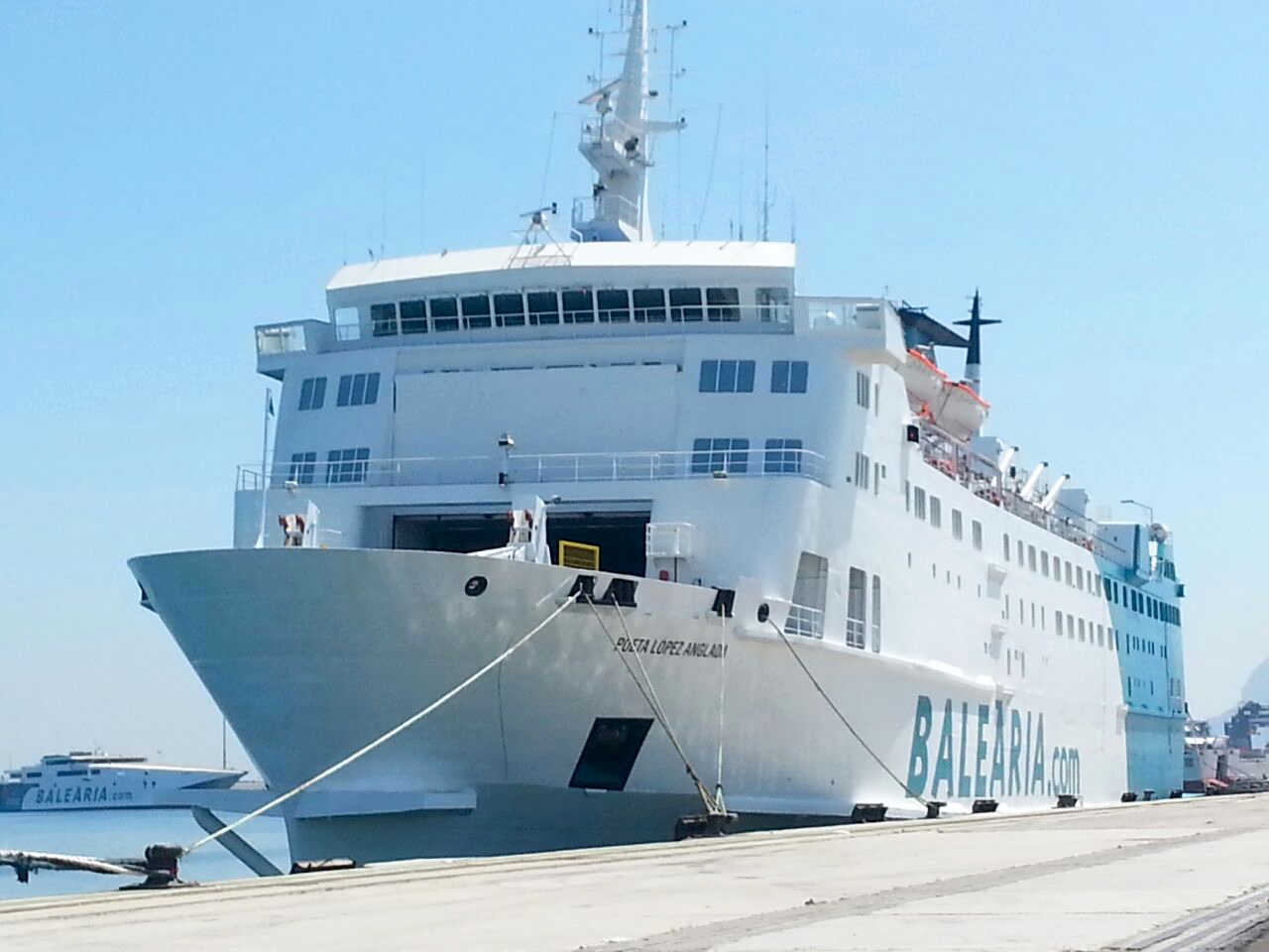 World Wide Ferries: Baleària incorpora el ferry "Poeta López Anglada" a ...