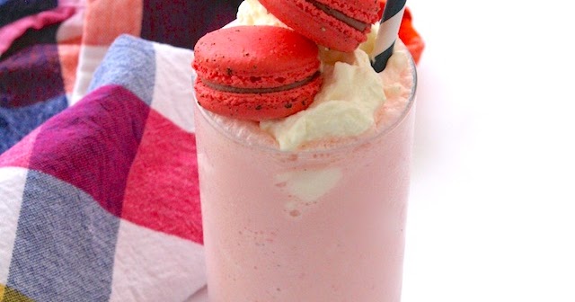 French Macaron Milkshake—My Latest Easy, Edible DIY on Refinery29 ...