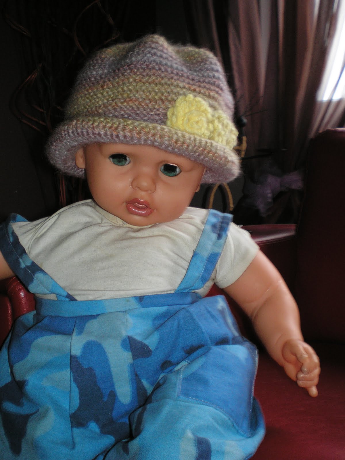 Elen@design - tricotaje manuale: Caciulite copii