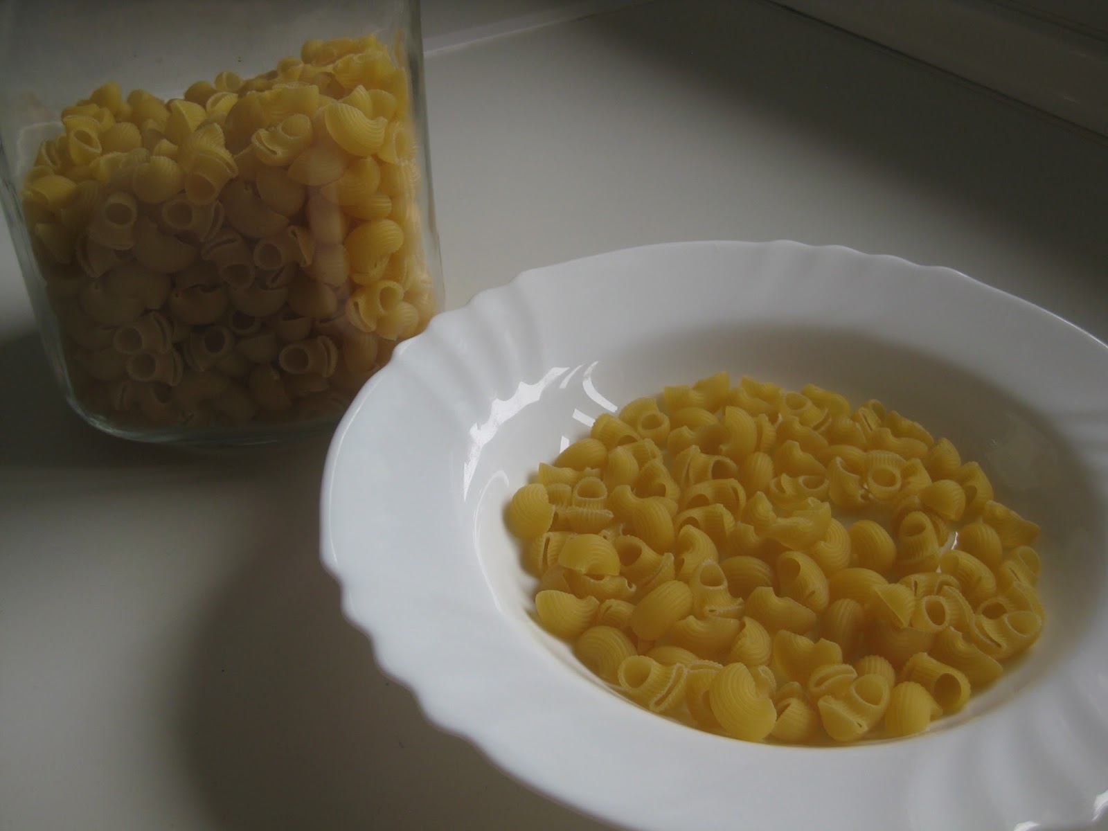 LAS RECETAS DE PEPEJO: TIBURONES(PASTA) DI CARDINALE CON POLLO