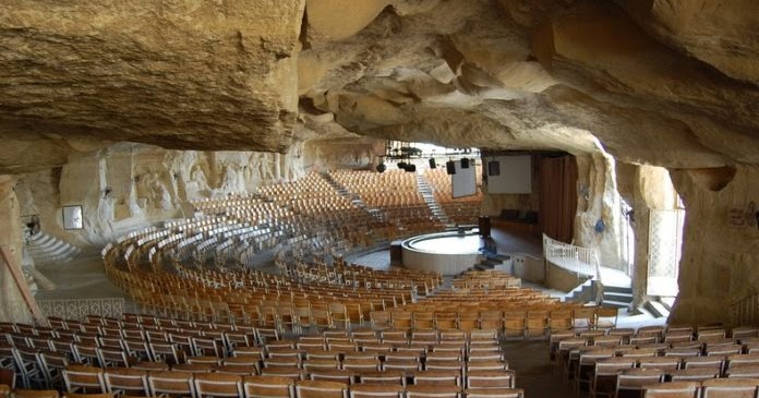 Wow Cave Church in Egypt gathers 70000 a Week to Praise Jesus! # ...