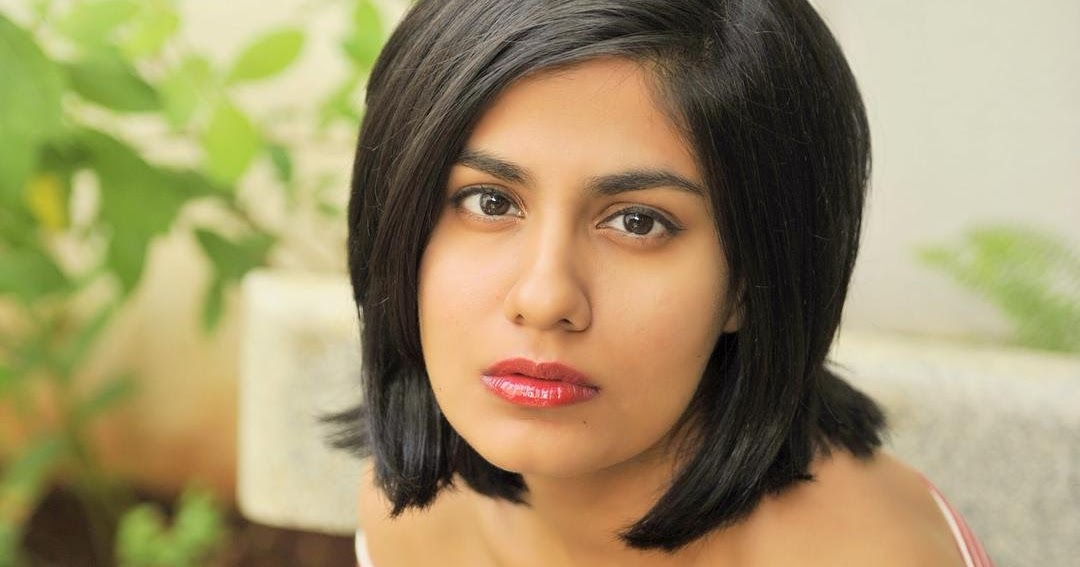 Amazon Prime Video Ad Cast Actress photos - Cantik Sexy Hot