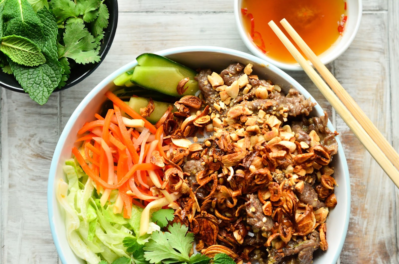 Nuselská kuchta uvádí ...: MANDATORNÍ RECEPTÍK - BUN BO NAM BO