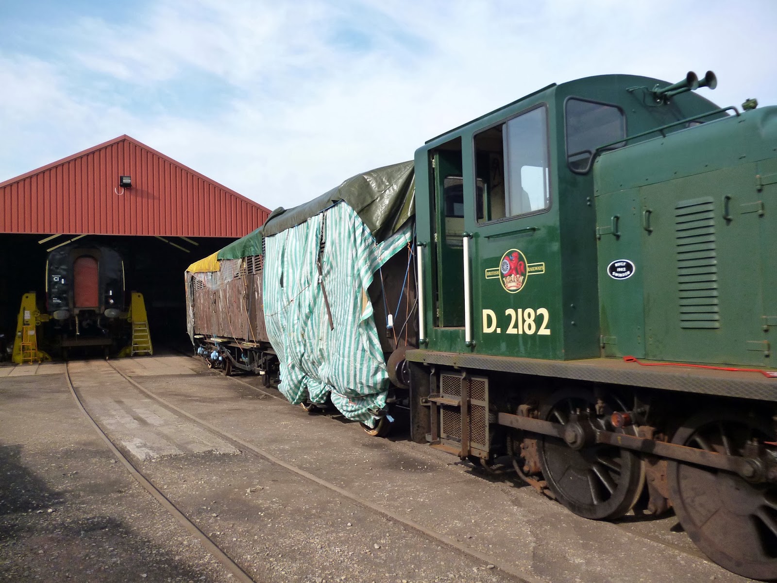 GWR 2800 Class No. 2807: More Siphon Move Photos