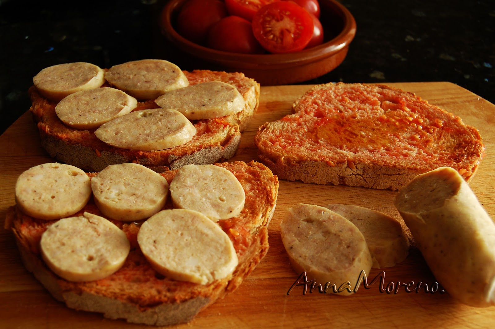 Buenas Migas. Blog de cocina de Anna Moreno.: TORRADA DE BOTIFARRA D'OU ...