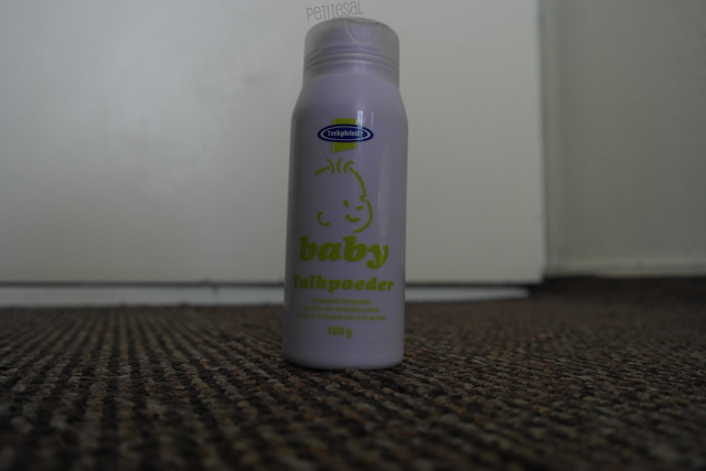 PETITE-SAL: Sal's Sunday Solutions: 7 ways to use baby powder