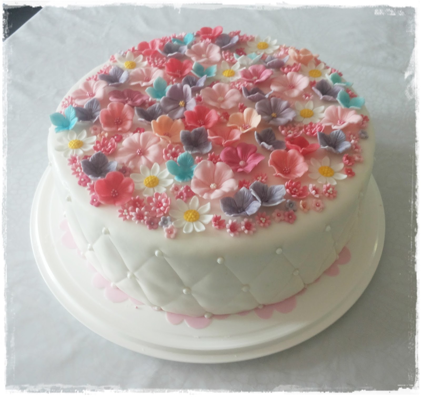 Cake art by Julia: Kukkakakku