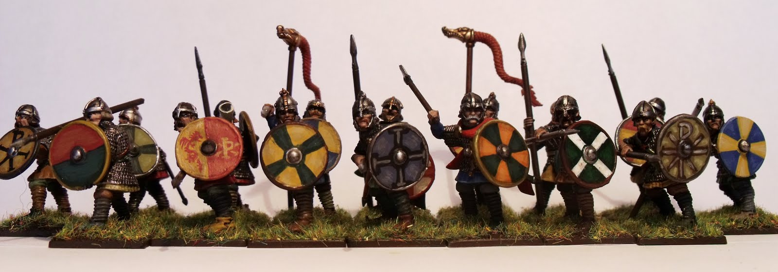 Four Colour Super Minis: Saxon War Band Grows
