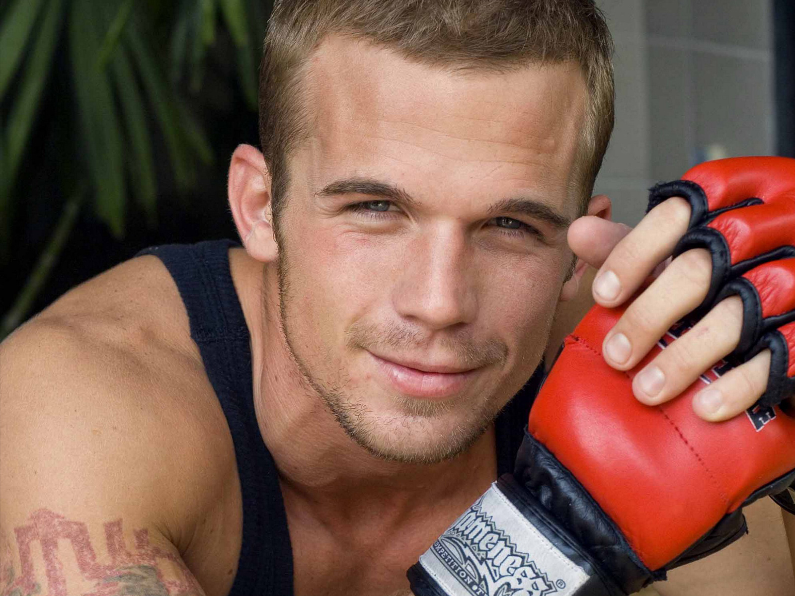Rainbow Colored South Sexy Saturday Cam Gigandet