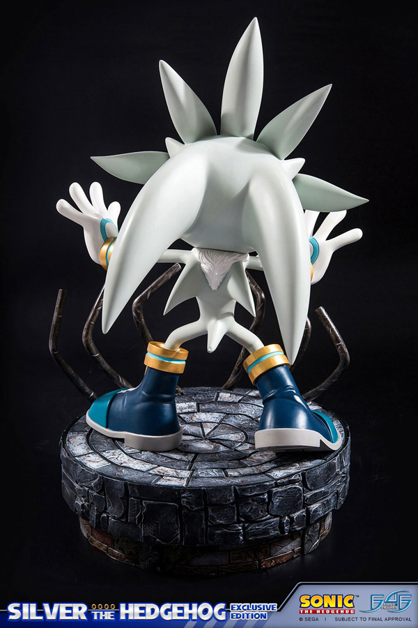 Silver the Hedgehog (First 4 Figures)