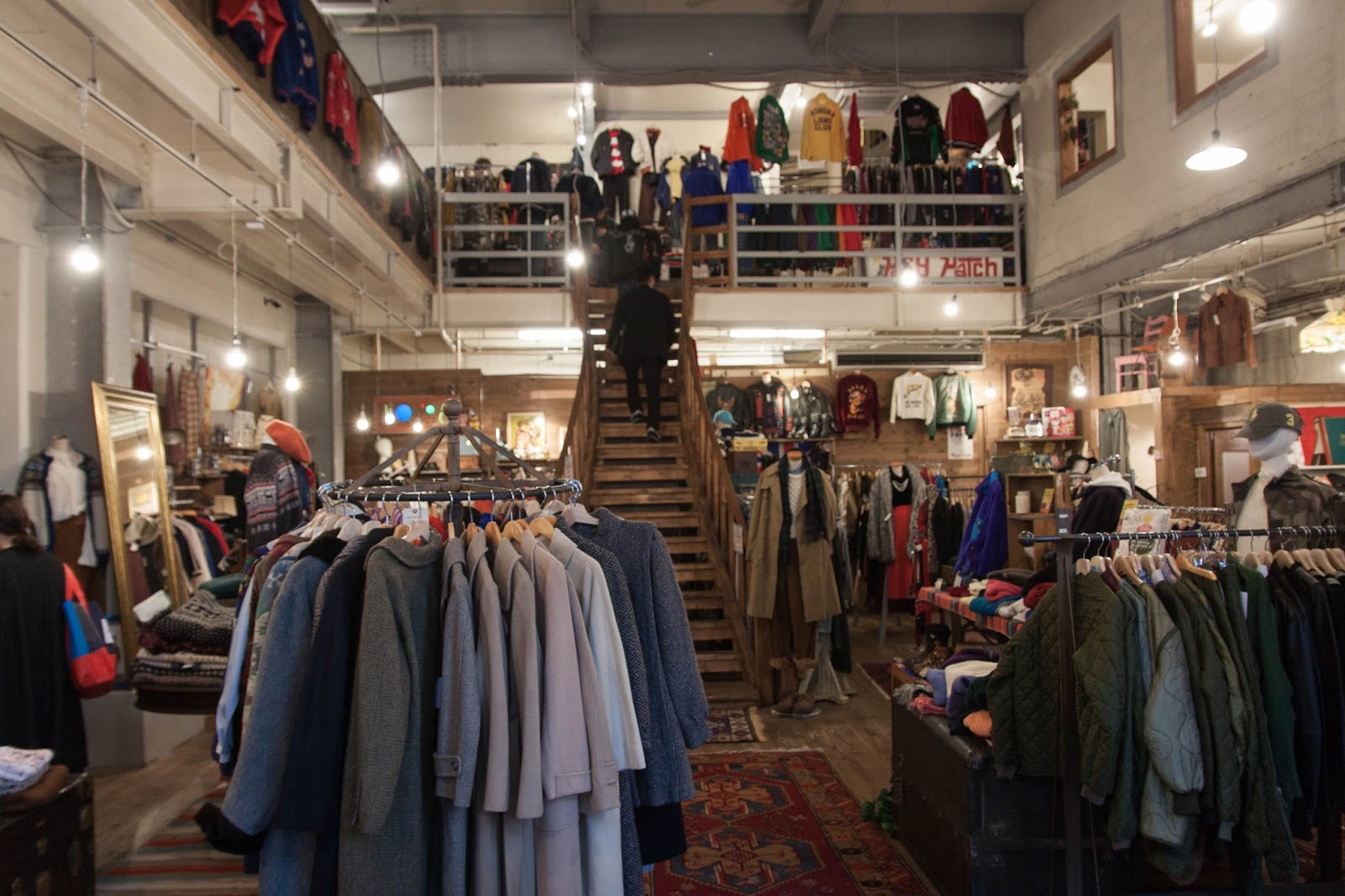 Reuse, Recycle! - Shopping Secondhand in Japan