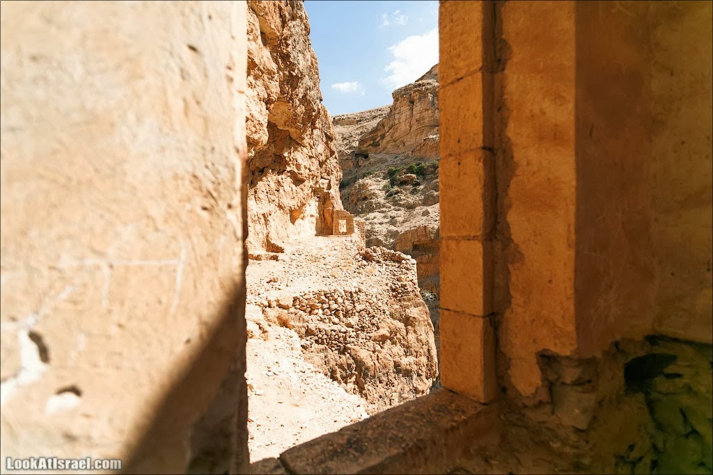 ΑΠΑΝΤΑ ΟΡΘΟΔΟΞΙΑΣ: JUDEA MONK CELLS - ΤΑ ΚΕΛΙΑ ΤΩΝ ΜΟΝΑΧΩΝ ΣΤΟWADI KELT ...