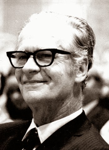 Pedagogos en síntesis: LA INSTRUCCIÓN PROGRAMADA DE BURRHUS SKINNER Y ...