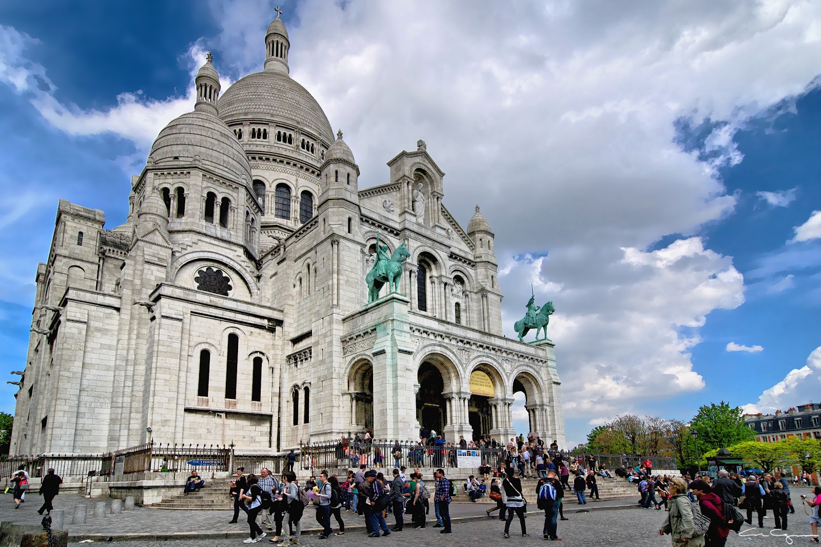 1000 words for France: Sacre Coeur