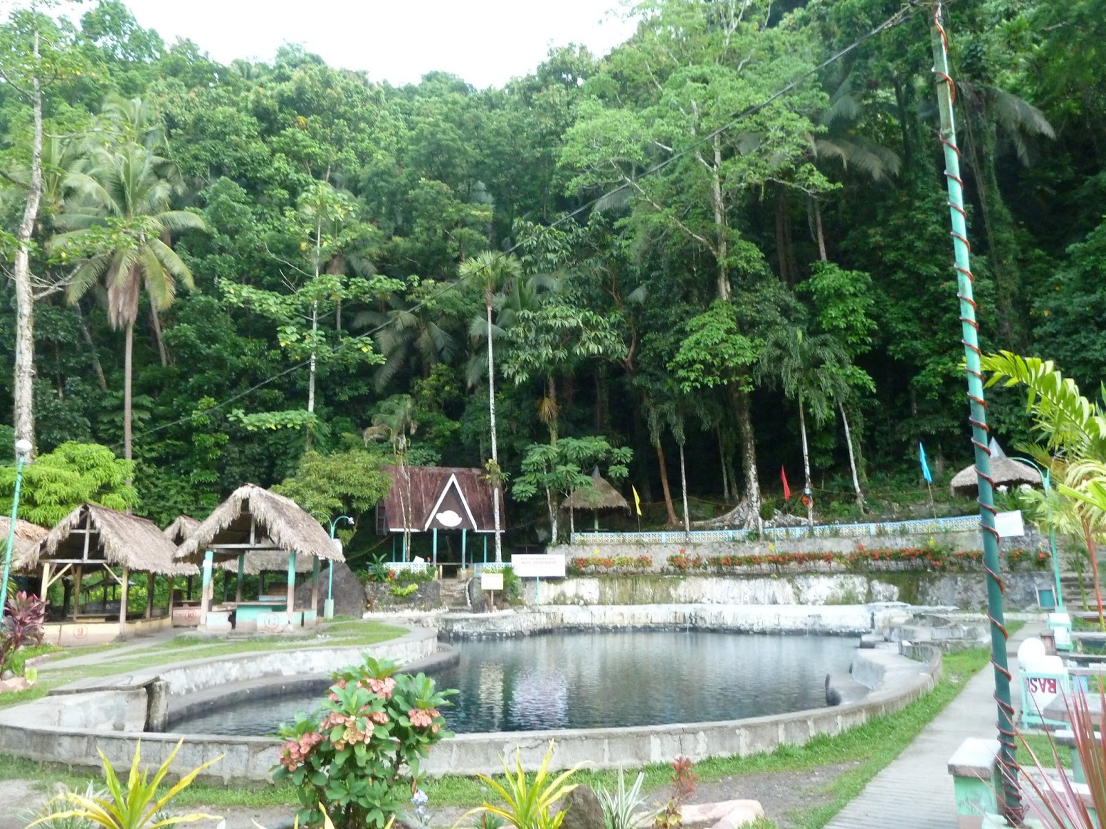 A Road To Everywhere: Soaked in Sorsogon Day 1: Bulusan and Irosin