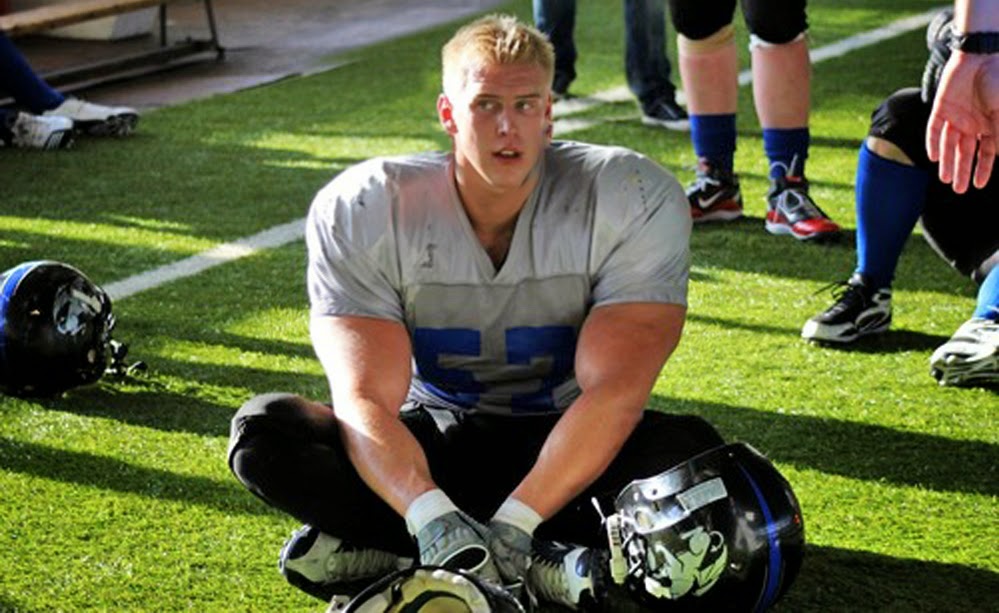 BUILT by tallsteve: High School Football Player