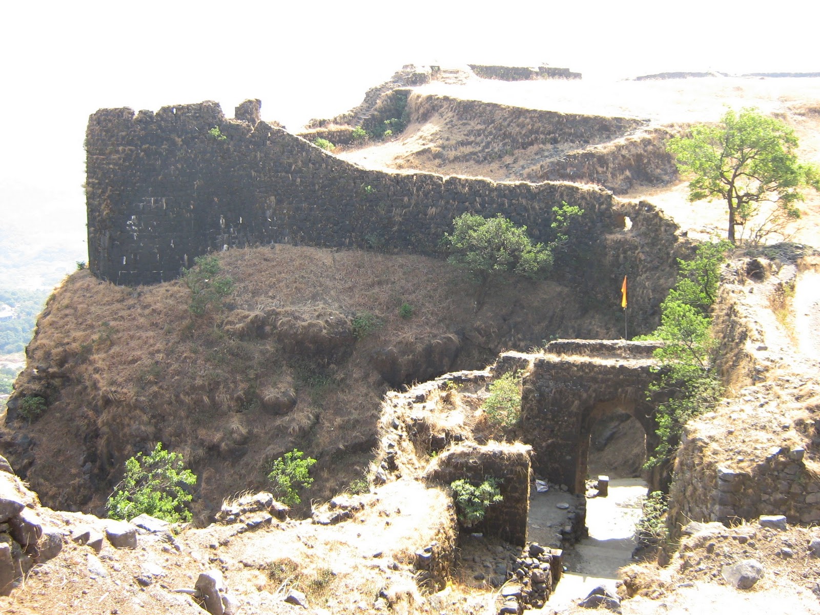 Travelz Unlimited: Visit to Fort Korigad : A Photo Feature