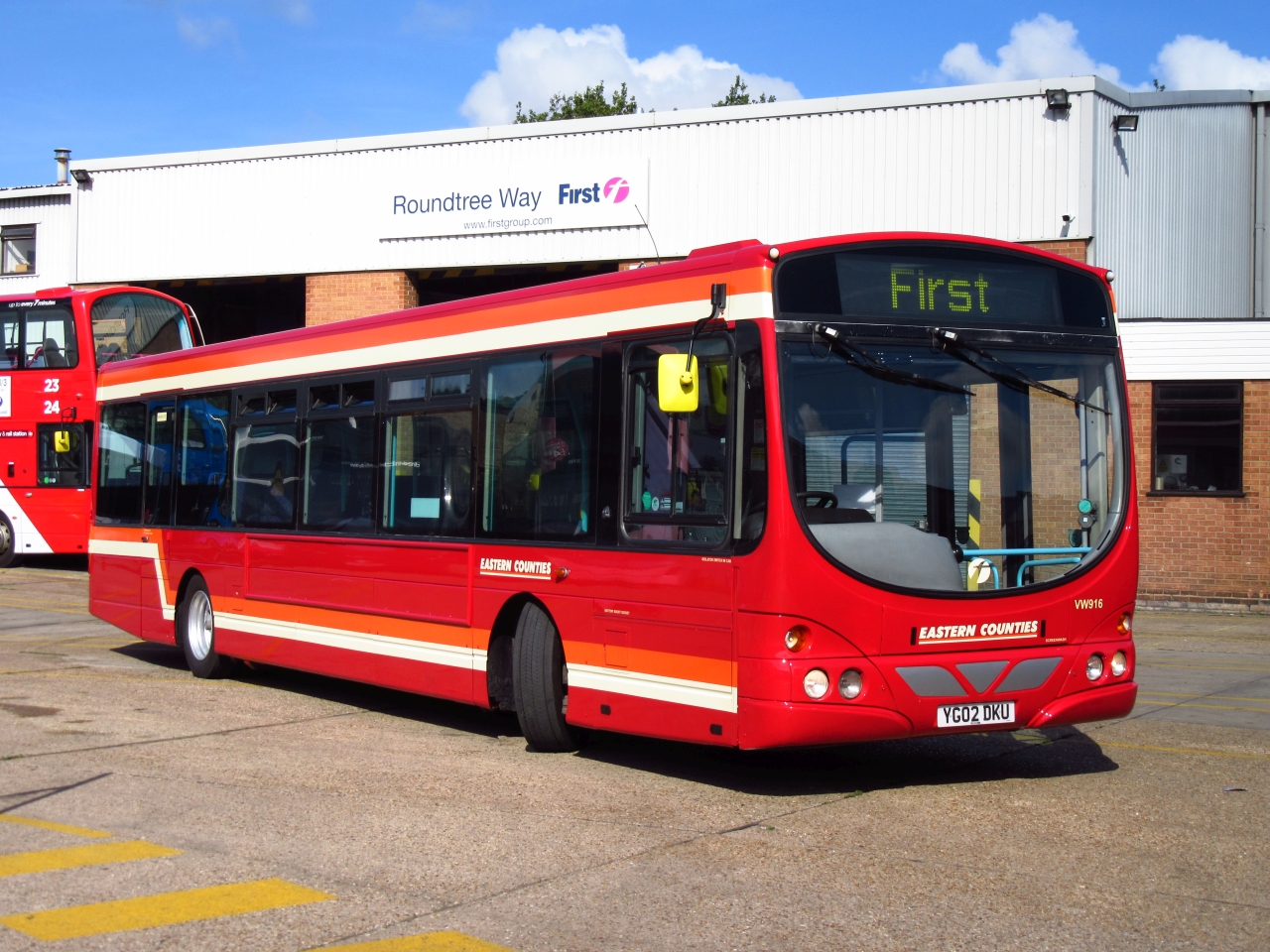 East Norfolk (& East Suffolk) Bus Blog: First Norwich Open Day & Bus Bash