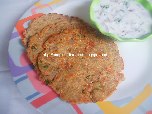Simple Indian Food- An Easy Cooking Blog: Bajra Jowar Besan thalipeeth