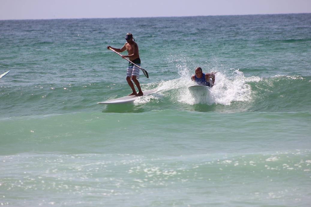 Monday Midday Beach and Surf Report 07/23/12