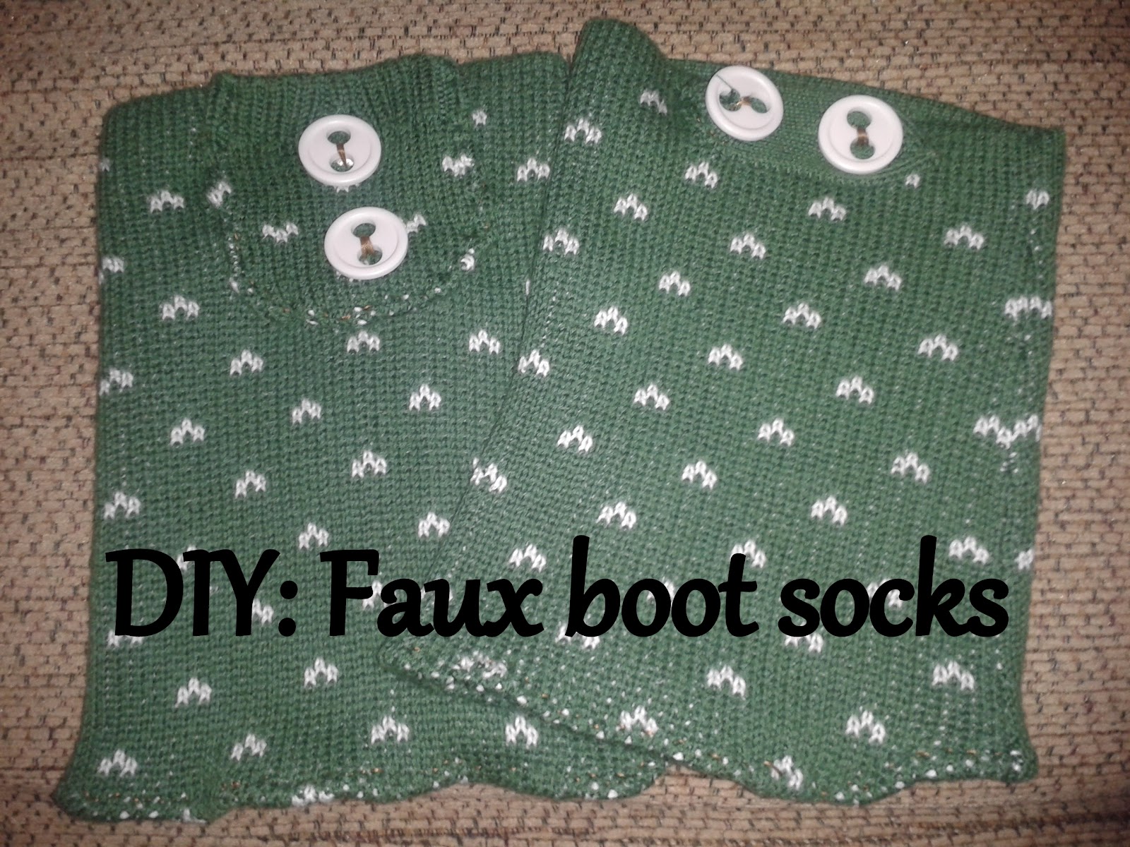 Small Town Finds: DIY: Faux Boot Socks