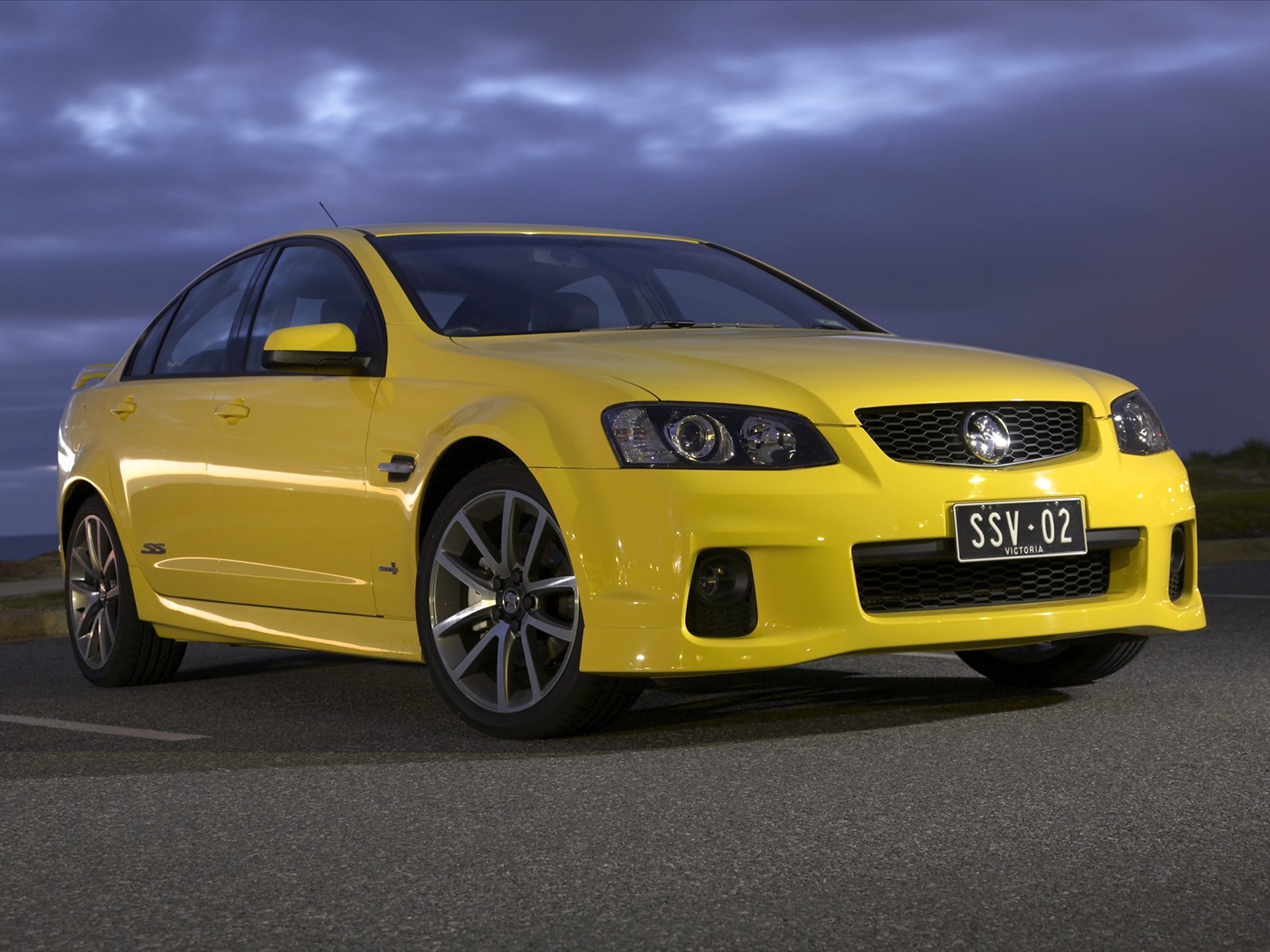 Car And Car Zone: Holden VE II Commodore SSV 2011 new cars, car reviews ...