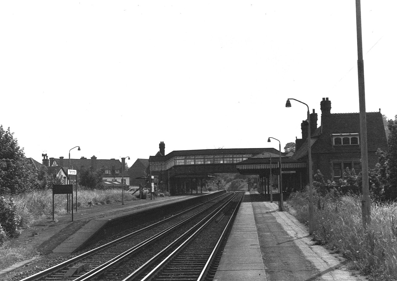 the rail thing: Farncombe 1977