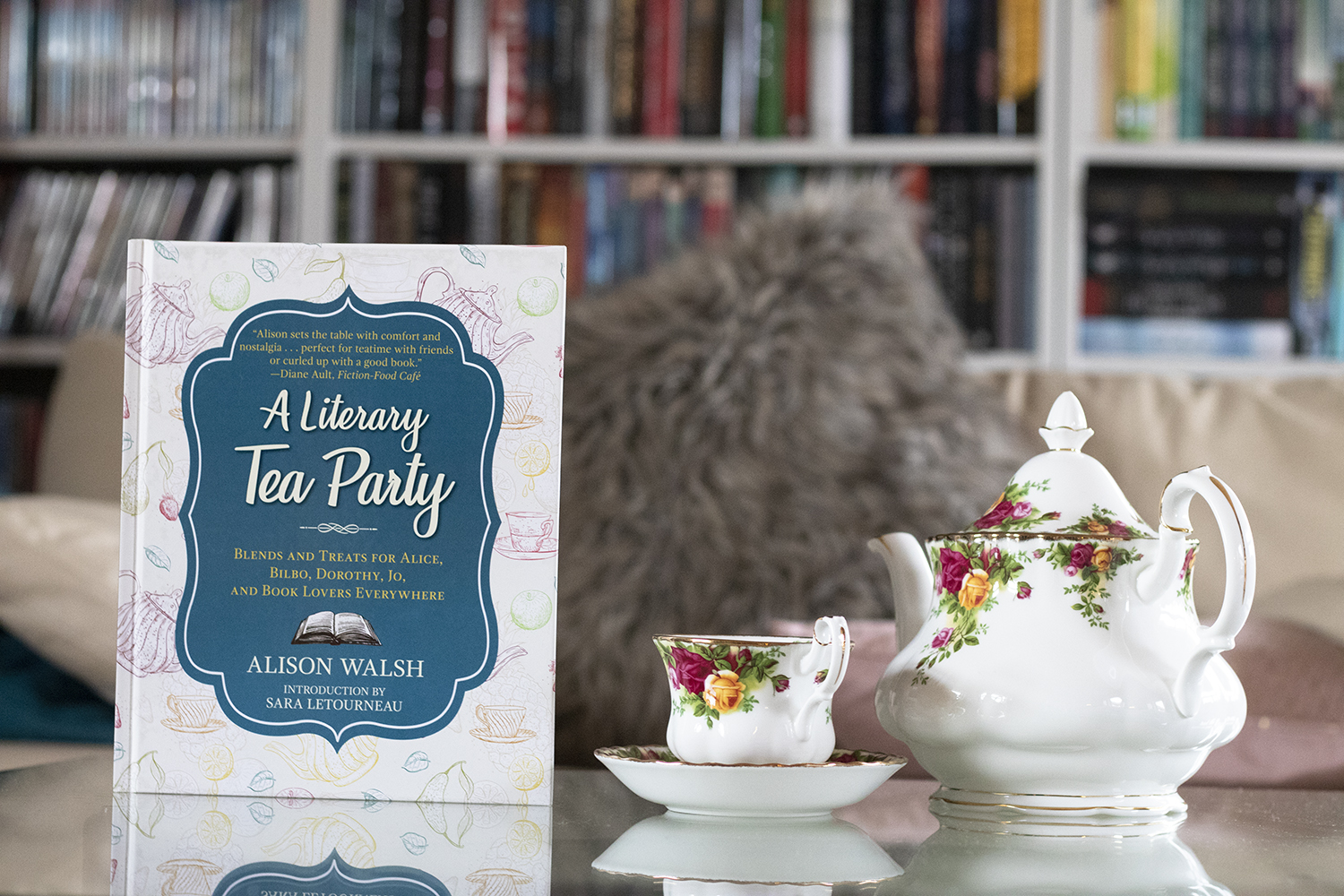 A Literary Tea Party | Skrivepulten
