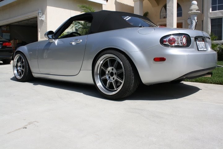 Maverik Corner MX5: MX5 NC Wheels Corner - Axis Banzai 17''