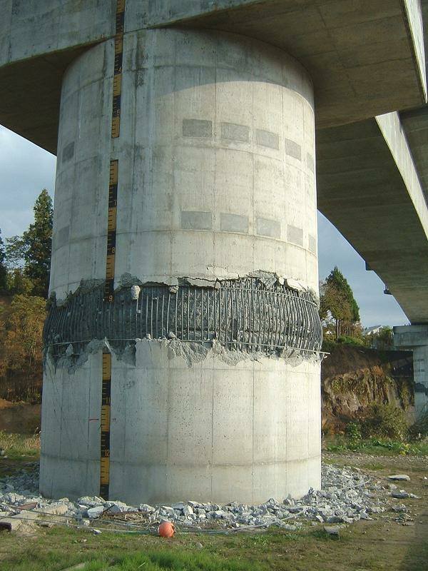 amudu: How Reinforced Column Failures occur