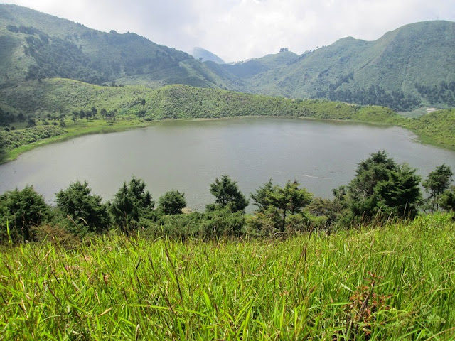 Dringo Lake (Tlaga Dringo), is like Ranu Kumbolo in Dieng Plateau Area ...
