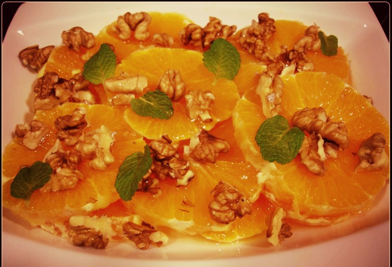 NUTYLICIUS: POSTRE DE NARANJAS CON SALSA DE NUECES Y MIEL
