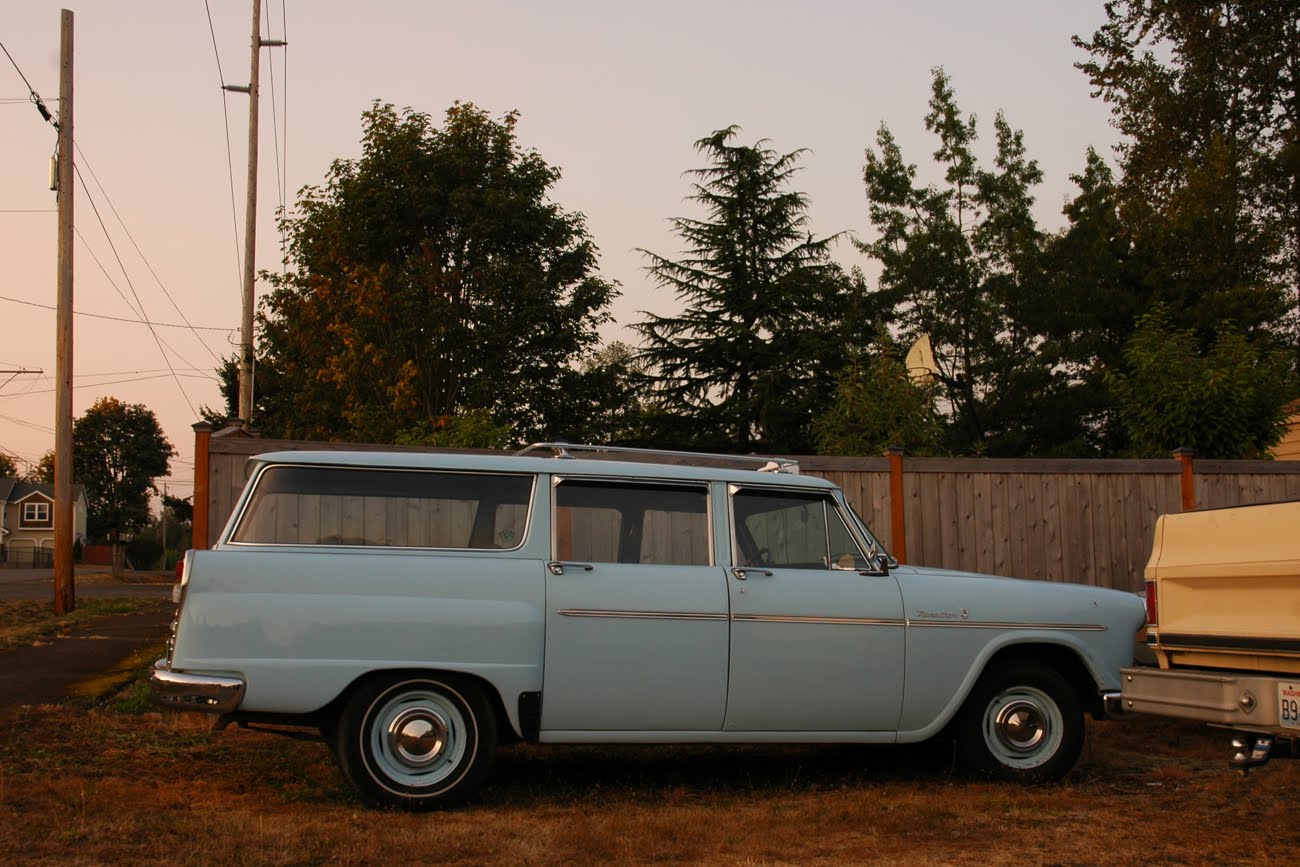OLD PARKED CARS.: 1967 Checker Marathon Wagon.
