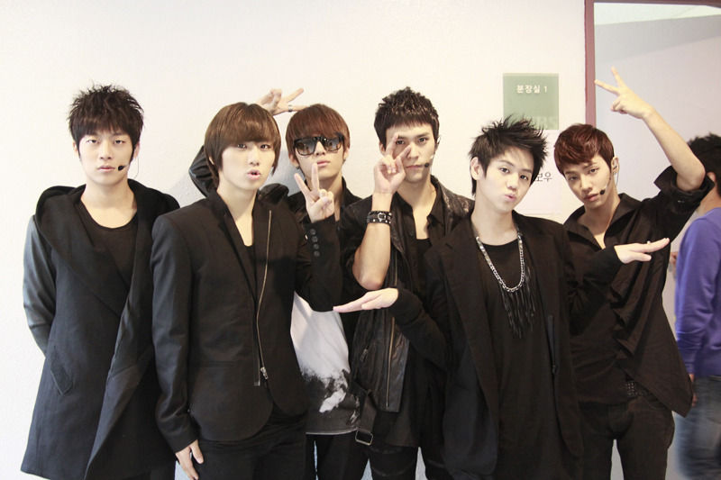 Beast Is The Best: B2ST Shock Japan