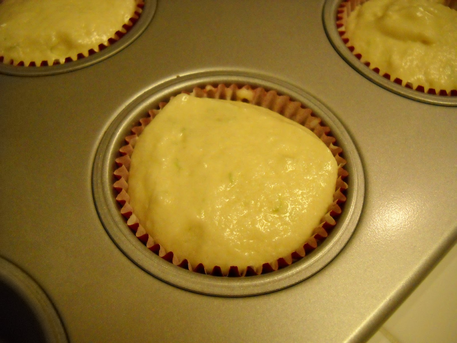 Bake It With Booze!: Pomegranate Cosmo Cupcakes