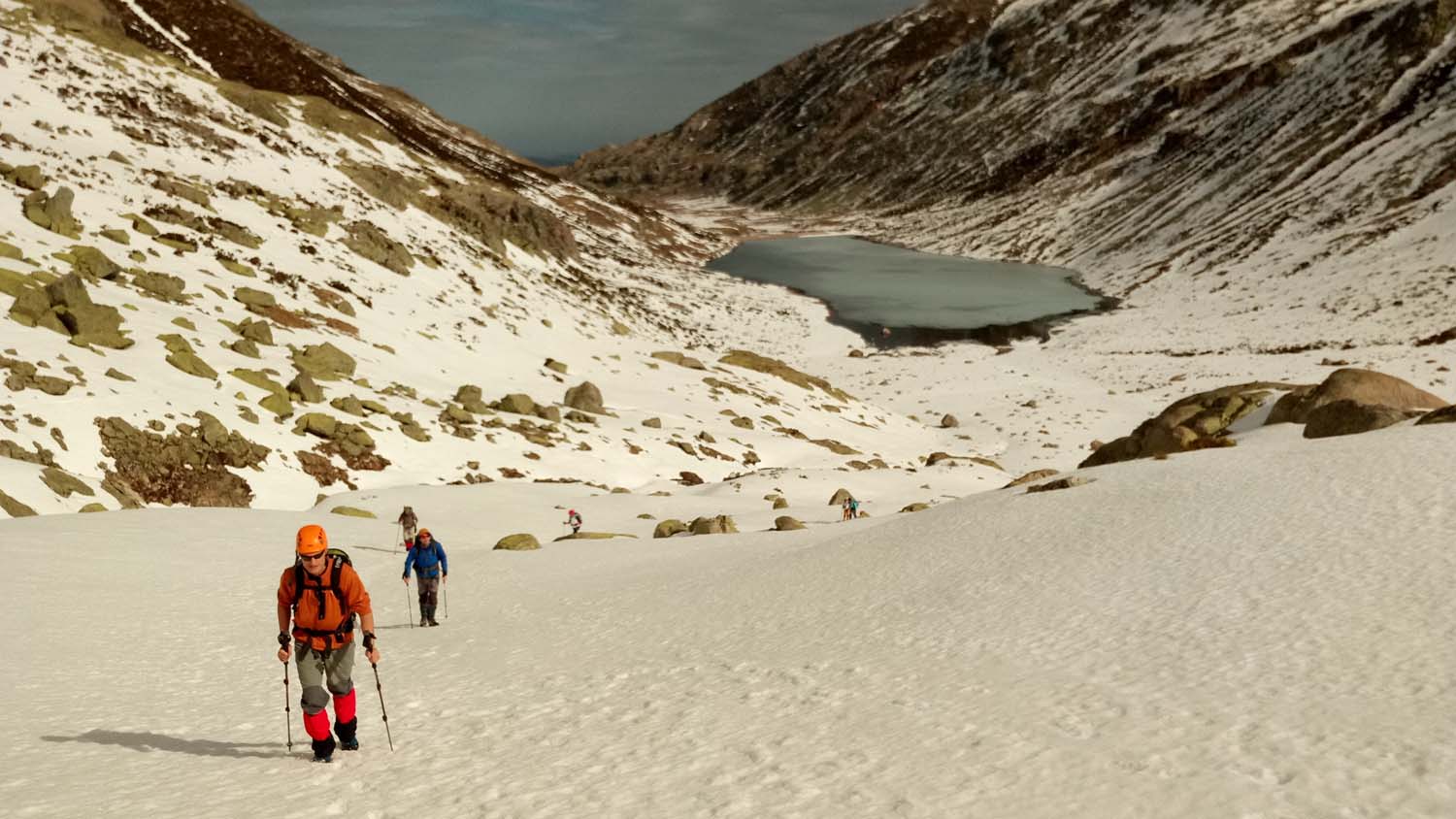 Diarios de una Mochila: Las Azagayas, El Poyo y La Covacha desde ...