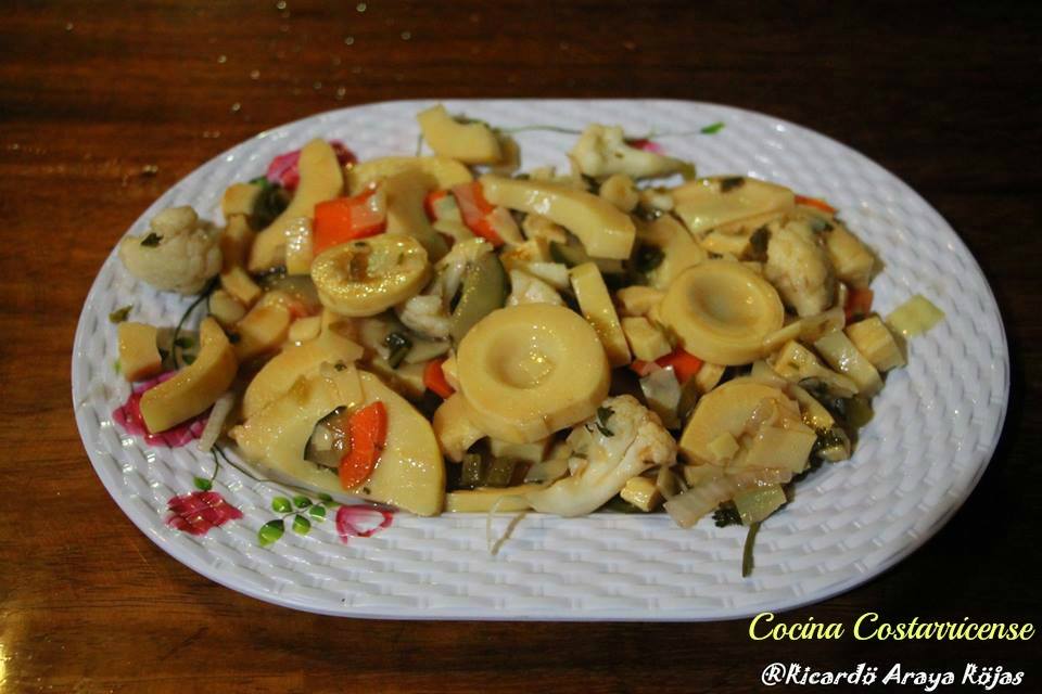 Cocina Costarricense: escabeche de bambú