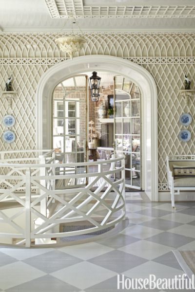 Chinoiserie Chic: Chinese Chippendale