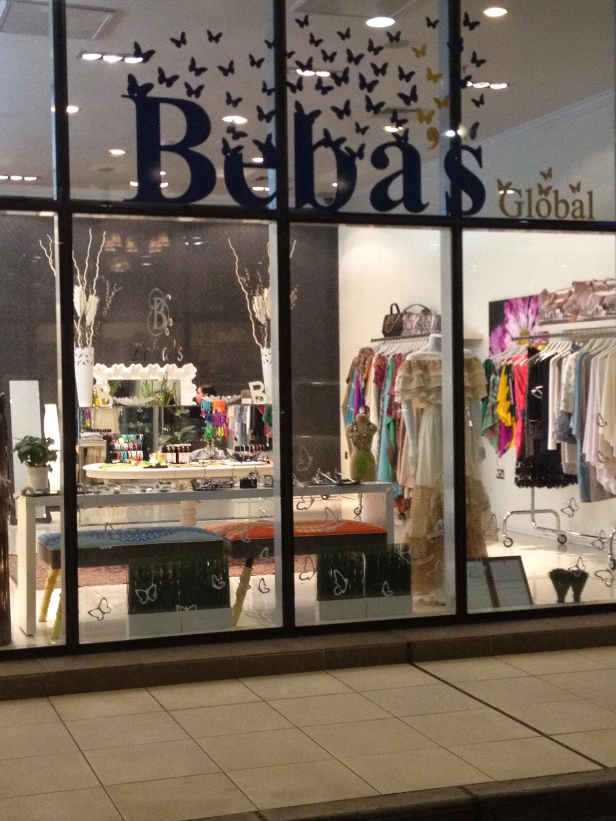 Paseando por Galería Tilal - Kuwait