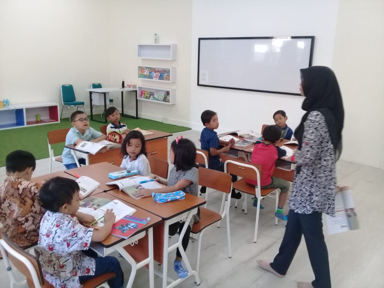 SD Pedagogia Labschool FIP UNY - kartikanugmalia.com