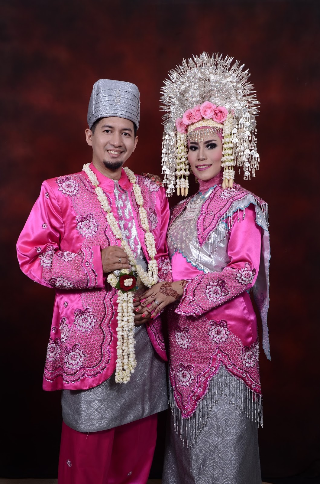 Griya Primera: BUSANA DAN PELAMINAN ADAT PADANG | PRIMERA WEDDING ...
