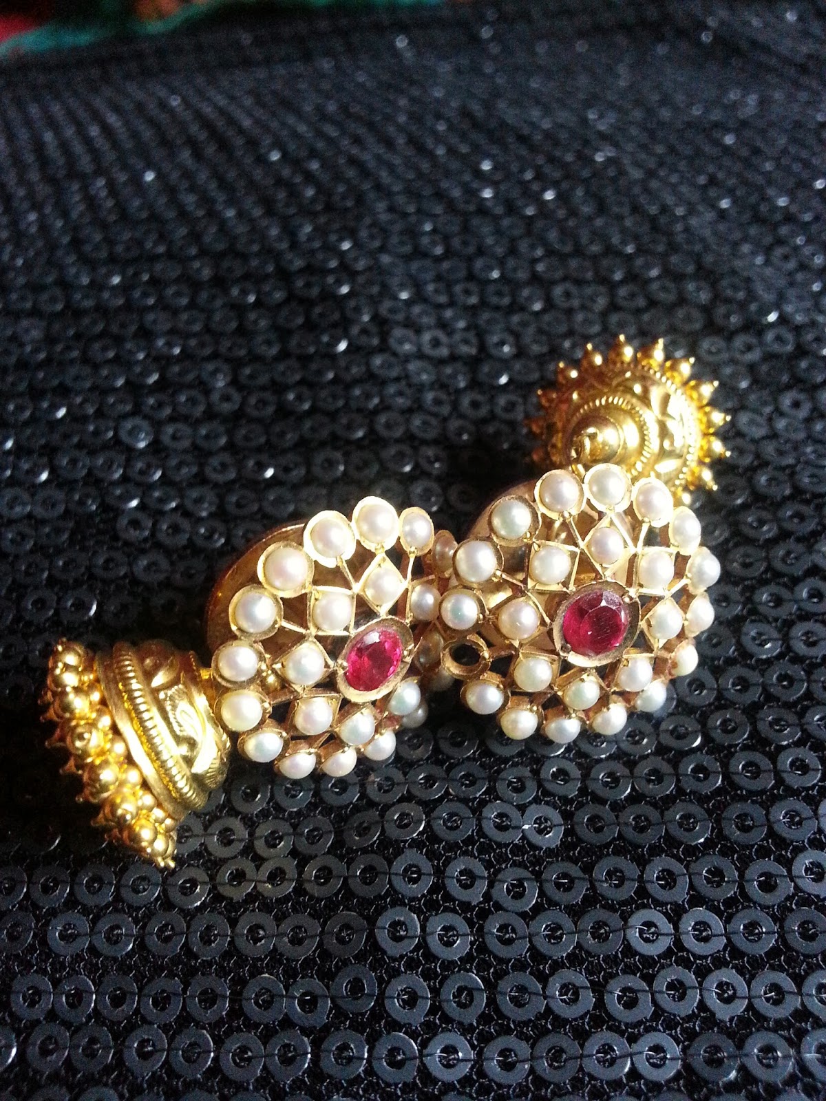 Ramblings of a pretty woman!: My Jhumki Jhumka Collection!