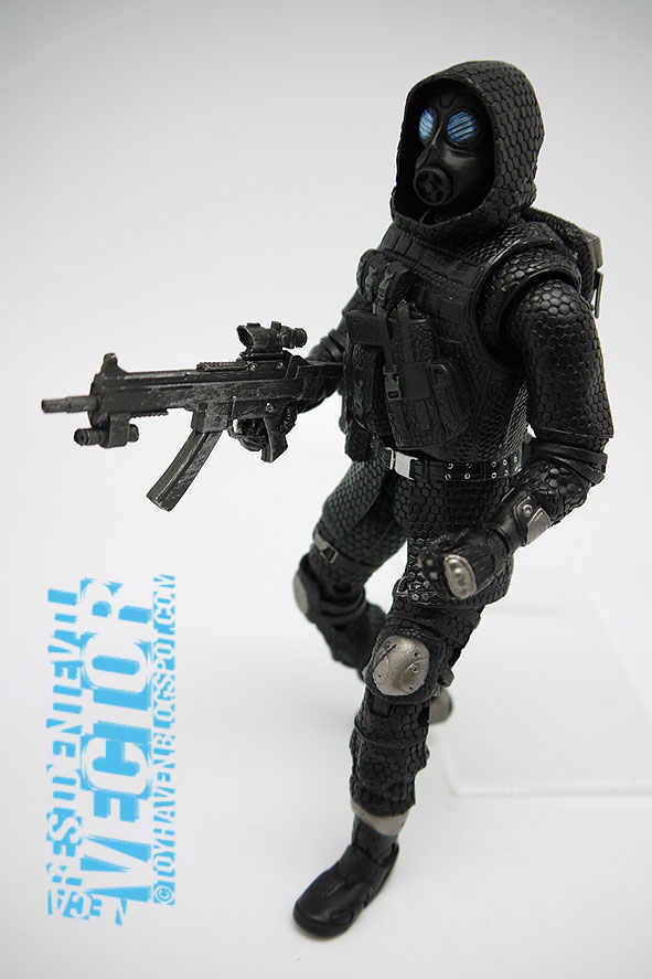 toyhaven: Review 1: NECA Resident Evil "Operation Raccoon City" Vector ...