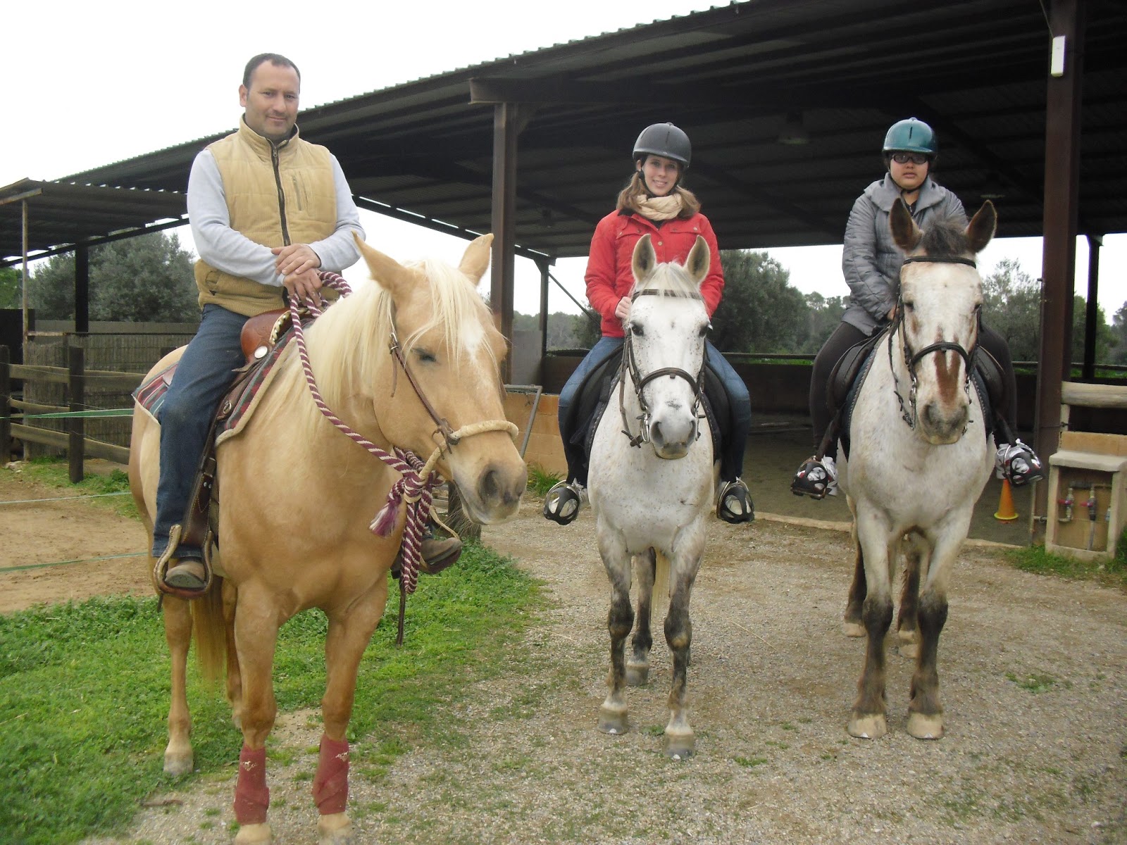 Projecte Rossinyol: Excursió a cavall!