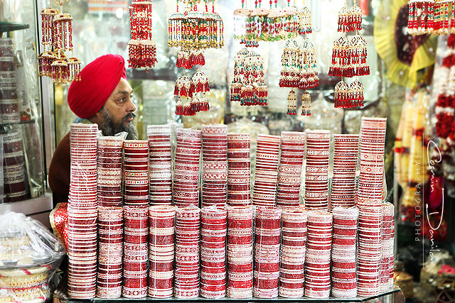 Punjabi Wedding Bangles Indian ~ Latest Punjabi Fashion in all over the ...