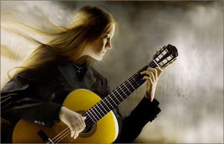 Molly Manarchy: milonga del angel