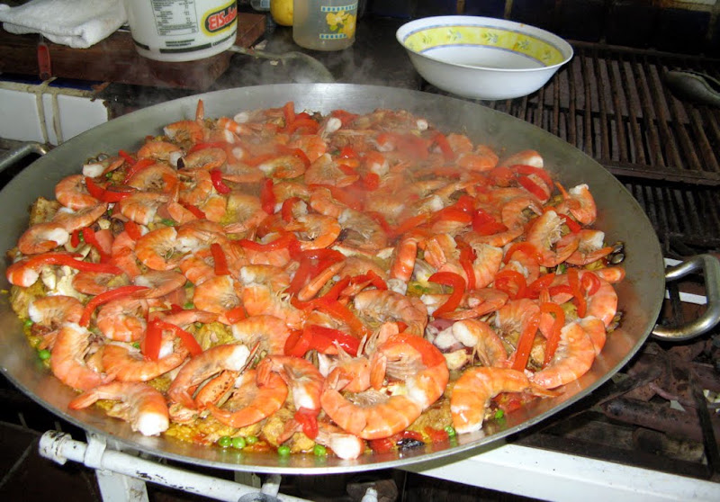 My Mexican Kitchen: La Gran Paella Lacustre